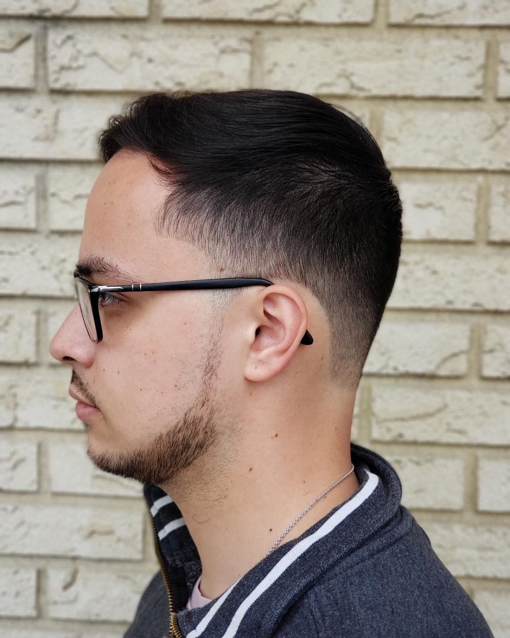 The 18 Best Examples of a Low Fade Comb Over Haircut